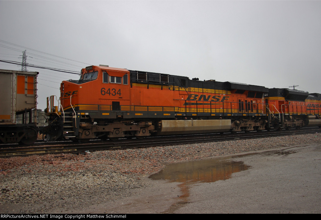 BNSF 6434